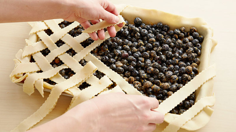 How to Convert Your Favorite Pie into a Slab Pie - Pillsbury.com