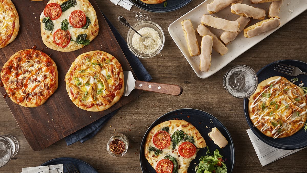How to Plan a Family Pizza Night - Pillsbury.com
