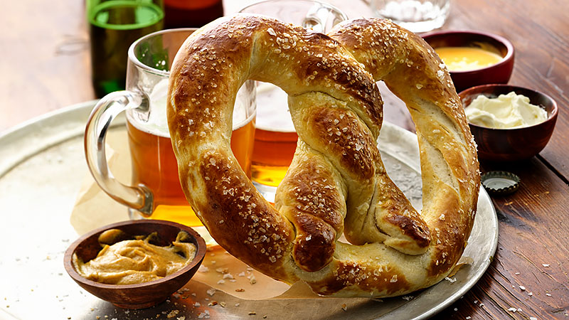 How to Make Pretzels - Pillsbury.com