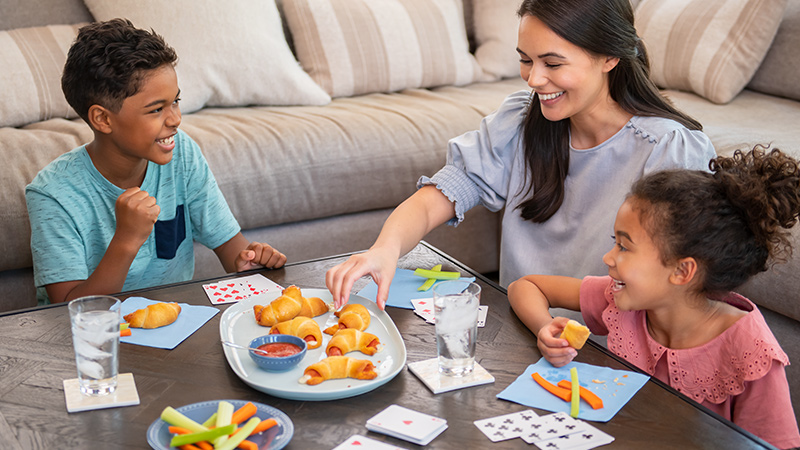 How to Plan a Family Game Night - Pillsbury.com
